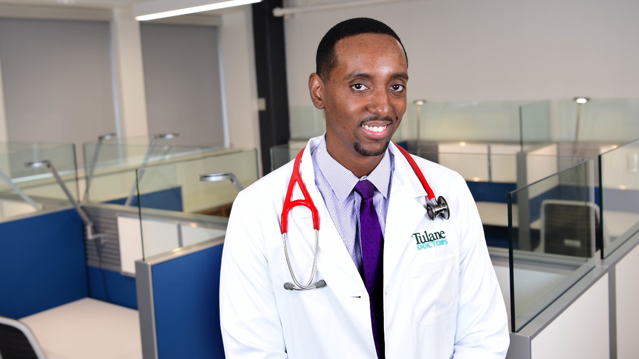 Medscape features nephrologist Baudy and his low-salt condiments | Medicine