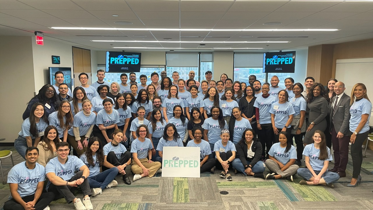 Medical students explore field of plastic surgery with hands-on course ...